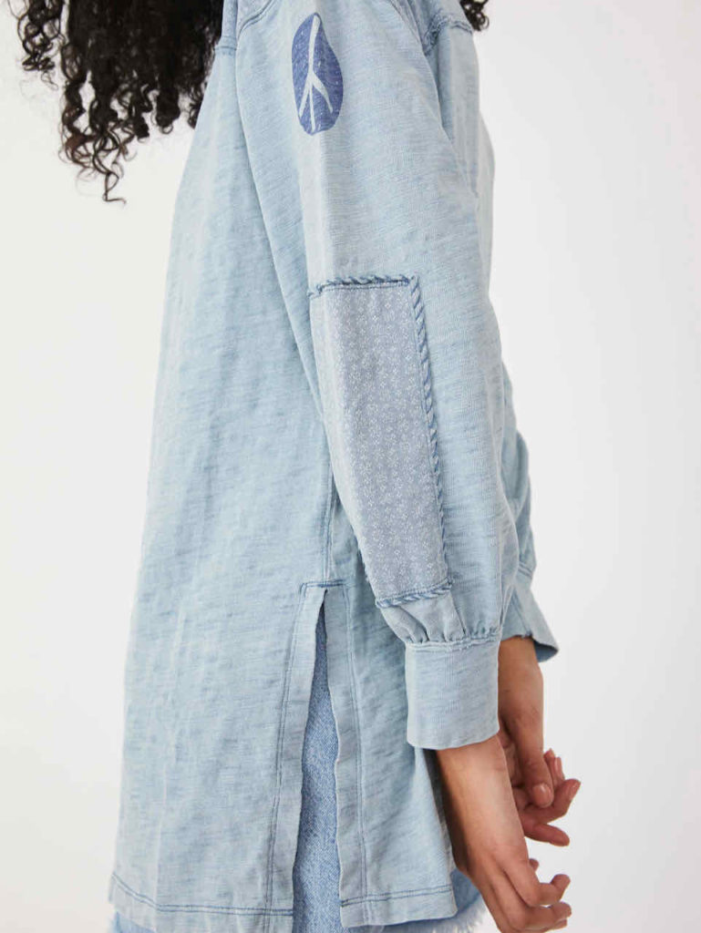 Free People PETAL PUSHIER PULLOVER BLUE