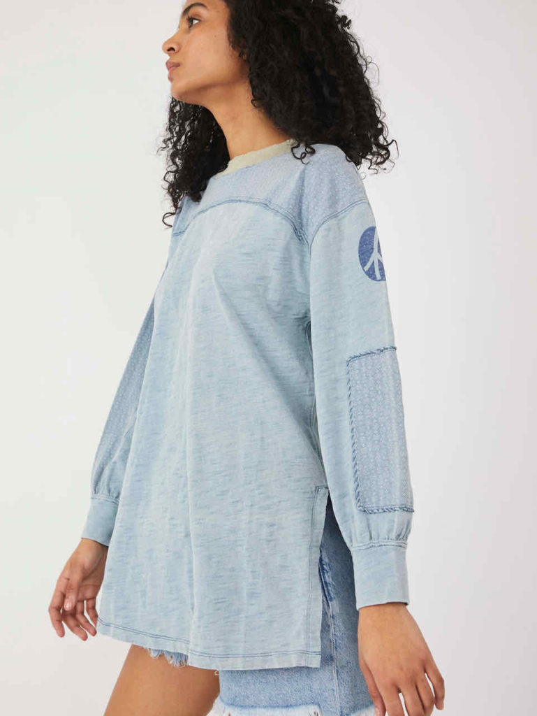 Free People PETAL PUSHIER PULLOVER BLUE