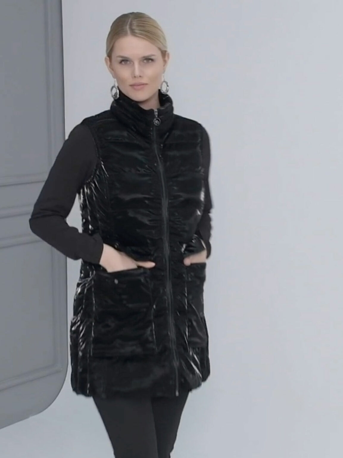 DOLCEZZA Puffer VEST BLACK 71801 Velvet Quilted