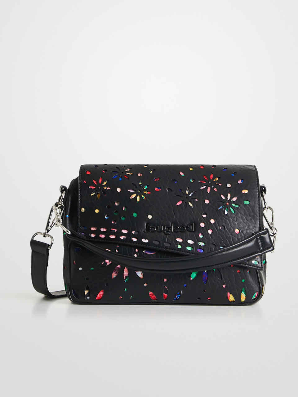 Buy Desigual Bags, Purses and Wallets in Canada Online